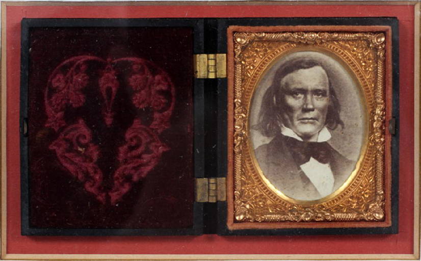 KIT CARSON AUTOGRAPH AND PHOTO PRINT - Jan 21, 2018 | DuMouchelles in MI