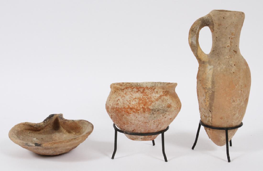 ISRAELITE LATE TO MIDDLE BRONZE AGE POTTERY VESSELS