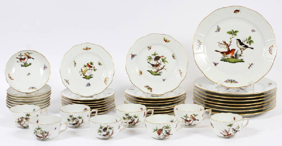 Herend Rothschild Bird Pattern Porcelain Plates