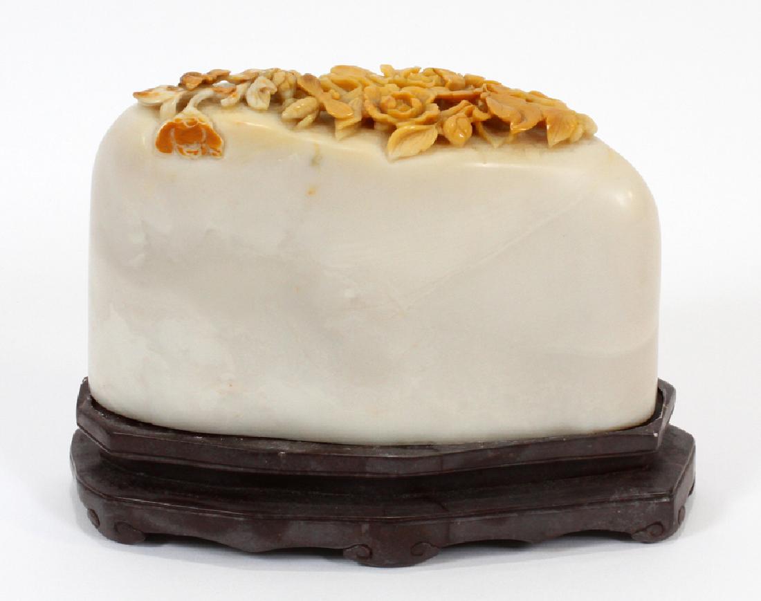 CHINESE 'MUTTON FAT' STONE CARVING