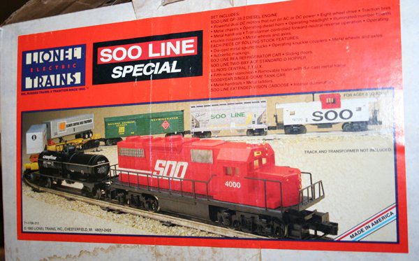 010245: LIONEL "SOO LINE SPECIAL", TRAIN SET, O27 GAUGE