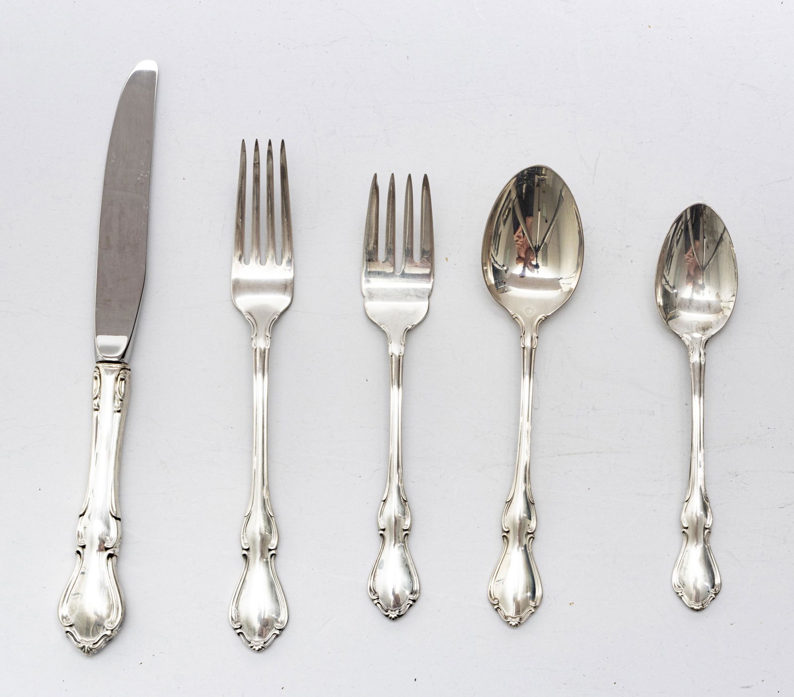 REED & BARTON 'HAMPTON COURT' FLATWARE, 53 PCS (#090012) on Sep 09 ...