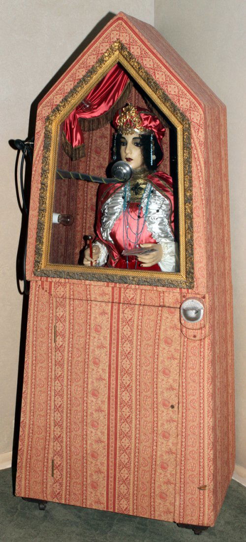 FORTUNE TELLER ARCADE COIN OP MACHINE