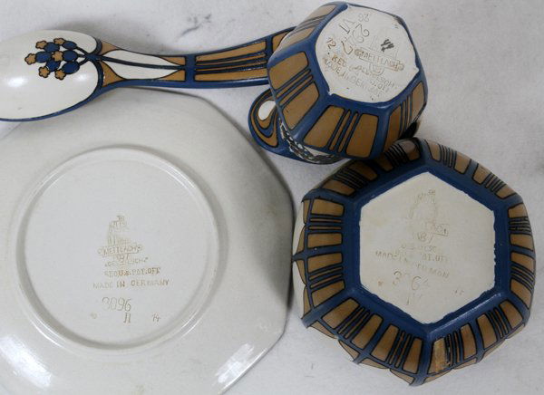 VILLEROY & BOCH, METTLACH POTTERY TEA WARE