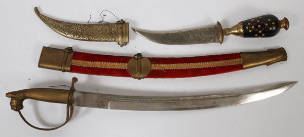 EAST INDIAN SWORD AND JORDANIAN CURVED DAGGER