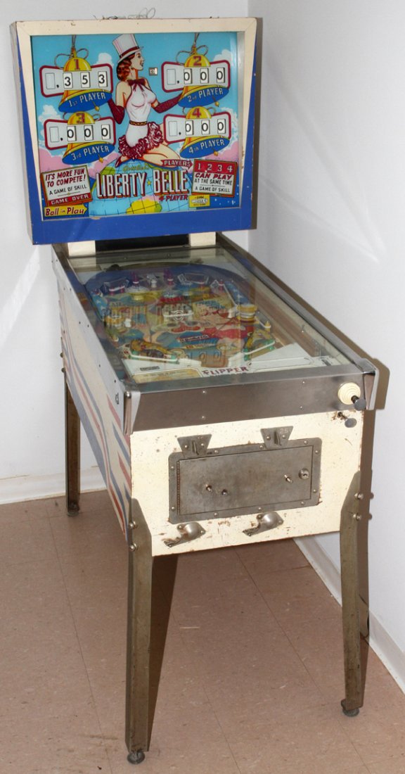 D. GOTTLIEB & CO 'LIBERTY BELLE' PINBALL MACHINE