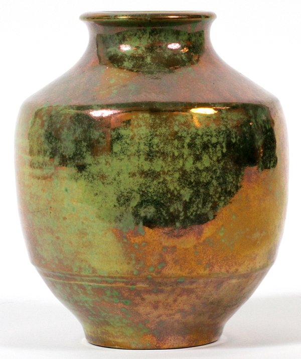 PEWABIC IRIDESCENT POTTERY VASE - Nov 16, 2013 | DuMouchelles in MI