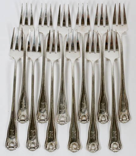 Silver 'newport Shell' Sterling Cocktail Forks
