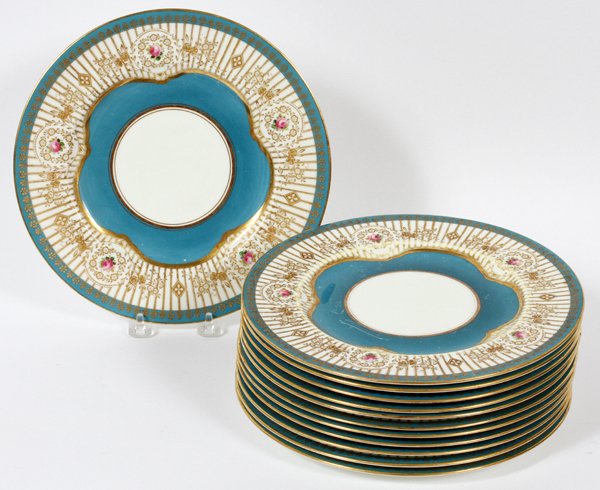 GEORGE JONES PORCELAIN DINNER PLATES TWELVE