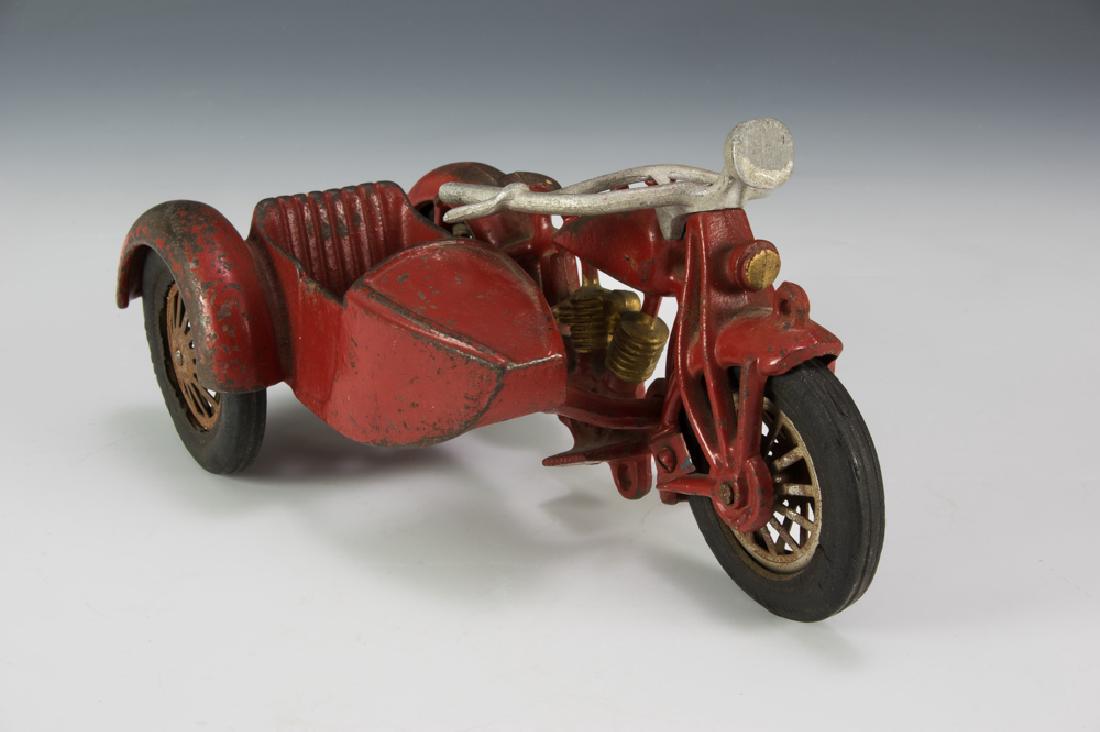 Hubley Cast Iron Motorcycle with Sidecar