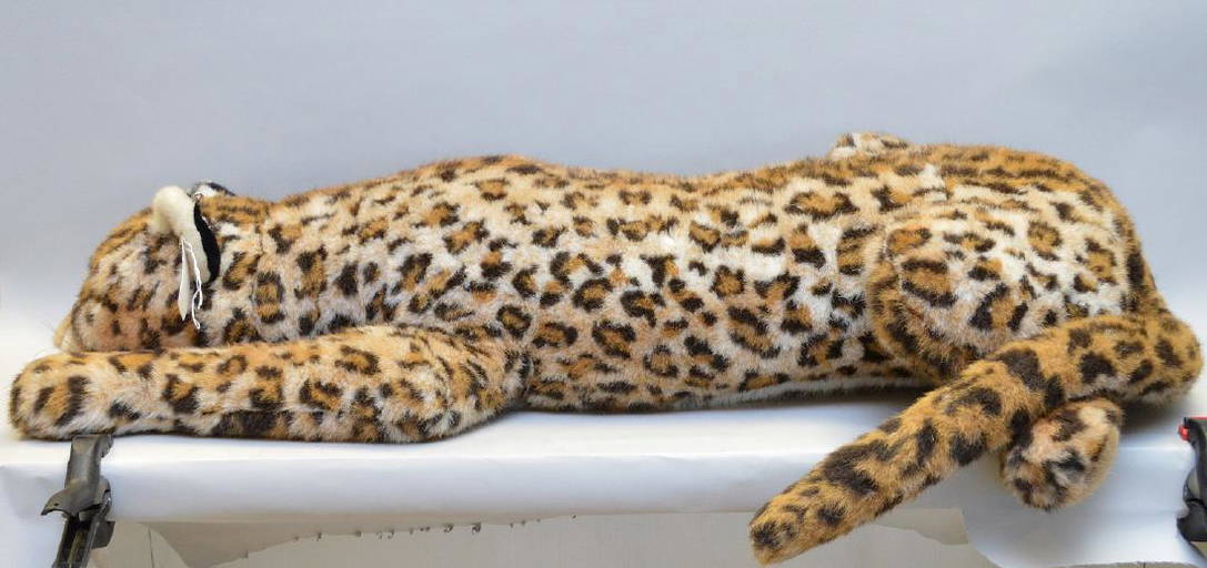 Vintage Steiff Leopard With Original Button, 61"l
