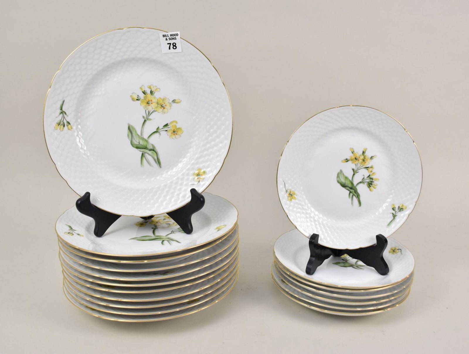 18 B & G Denmark Plates, English Primrose, Scale Rim, 11 Dinner Plates ...