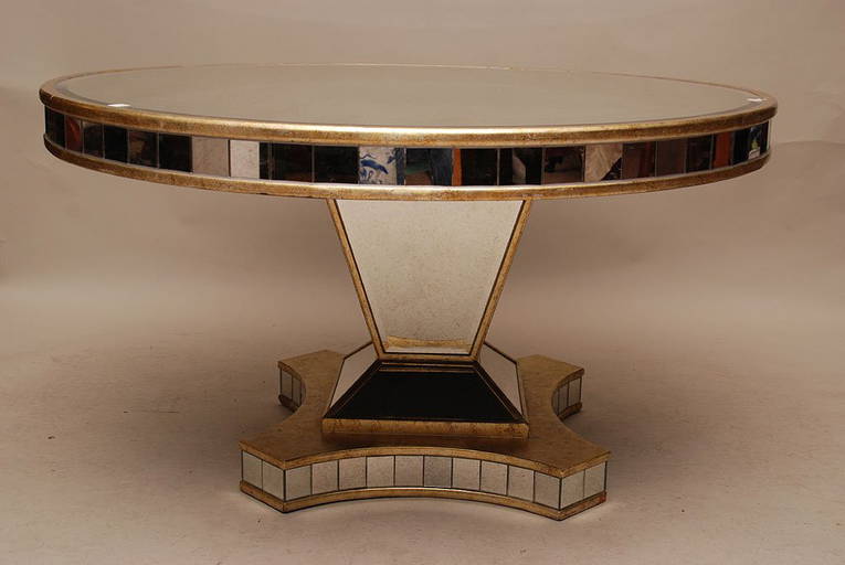 Table & 6 Chairs: Large Mirrored Dining Table Cent