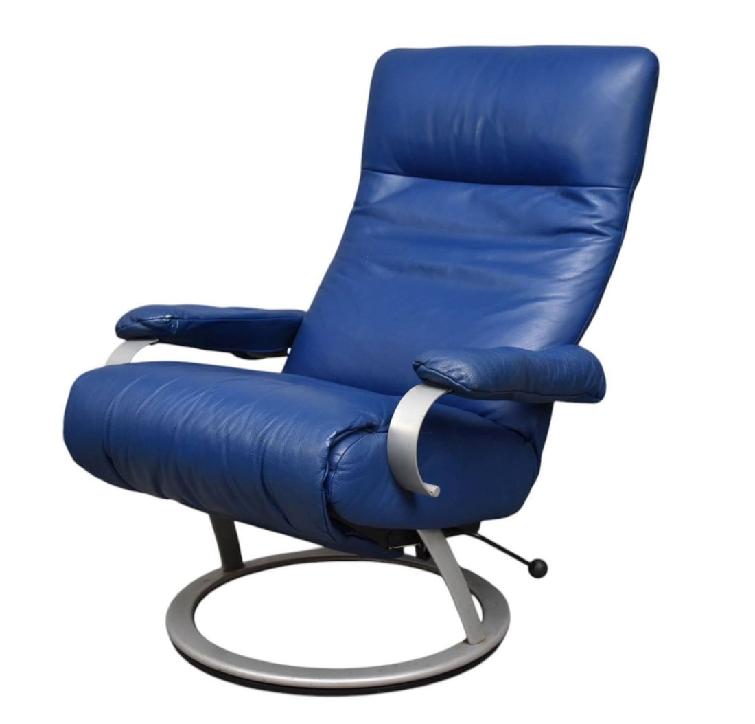 Percival Lafer Recliners for Sale at Auction
