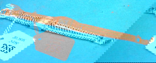 14kt Gold Ladies Panto Watch, 17 Jewels With 14kt