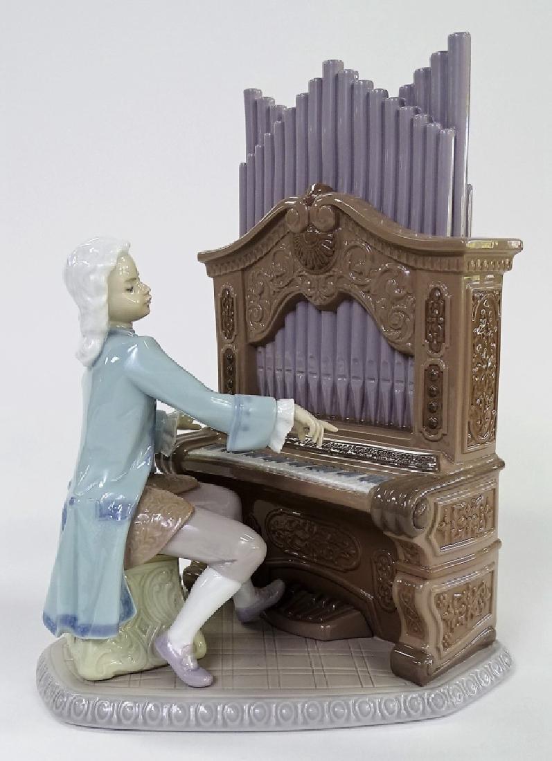 LLARDO PORCELAIN "YOUNG BACH" FIGURE #1801