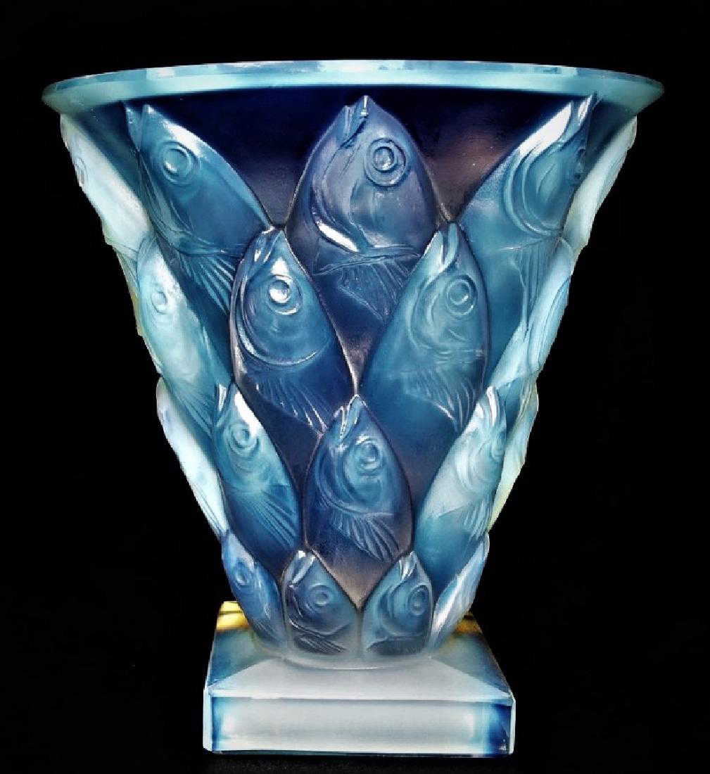 Sabino Paris Opalescent Glass Poissons Vase