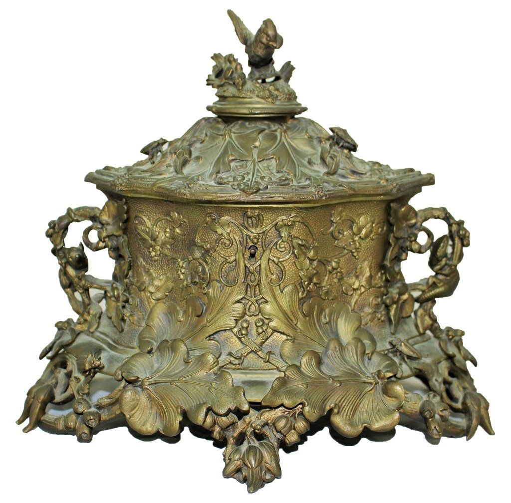 ANTIQUE CONTINENTAL BRONZE ORNATE JEWELRY BOX