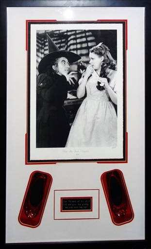 Wizard Of Oz Ruby Slipper & Gilcee Shadowbox