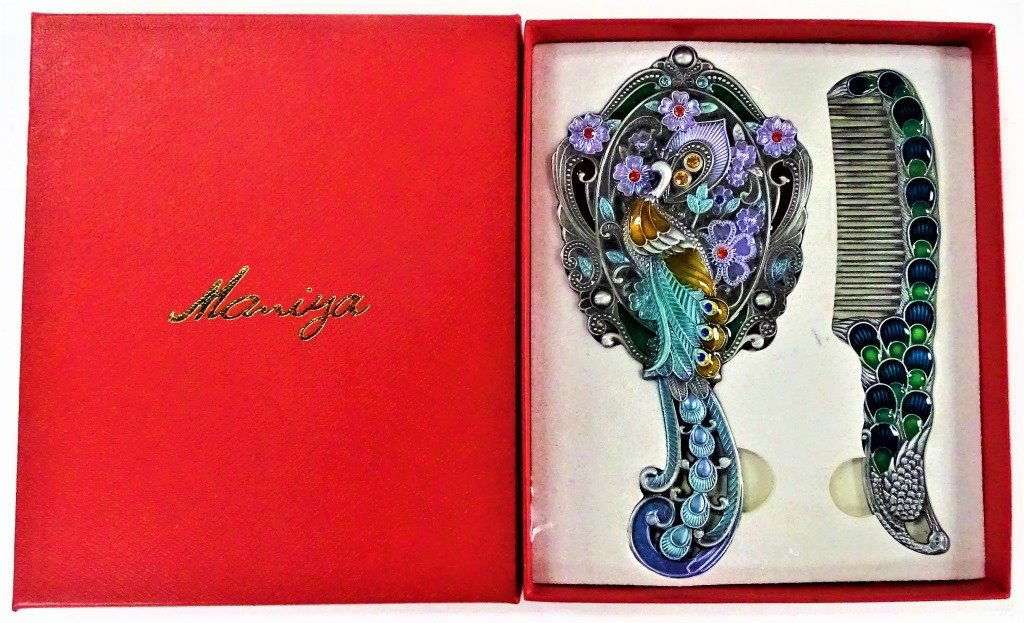 LOVELY MANIYA PEACOCK ENAMELED HAND MIRROR & COMB - Dec 18, 2016 ...