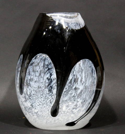 Hand Blown Poland Art Glass Vase