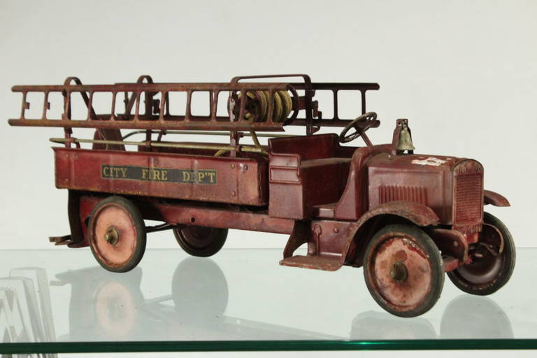 Antique STEELCRAFT FIRE LADDER TRUCK "CITY FIRE DEPT" - Nov 12, 2018 ...