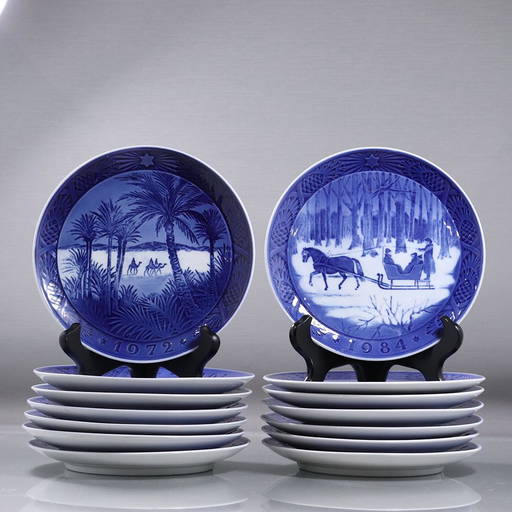 14 Assorted Royal Copenhagen Blue Collector's Plates - Aug 31, 2020 ...