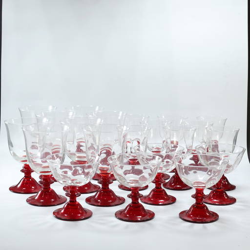 [21] Ruby Red Stemware Glasses in 3 Sizes - Jan 31, 2022 | Donny Malone ...