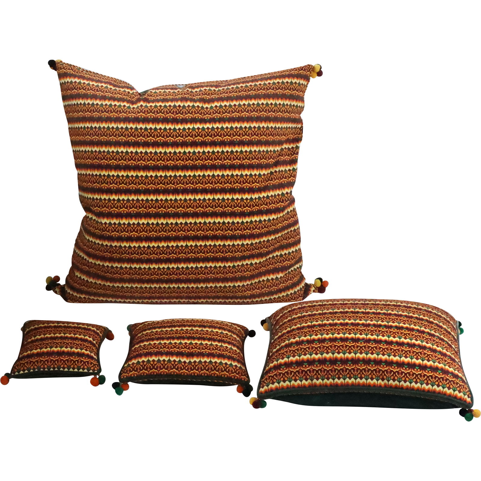 4 Graduated Sizes Earth Tone Pillows Auction