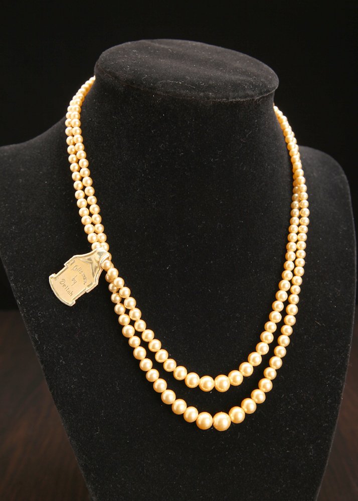 Vintage Deltah Simulated Pearl Necklace