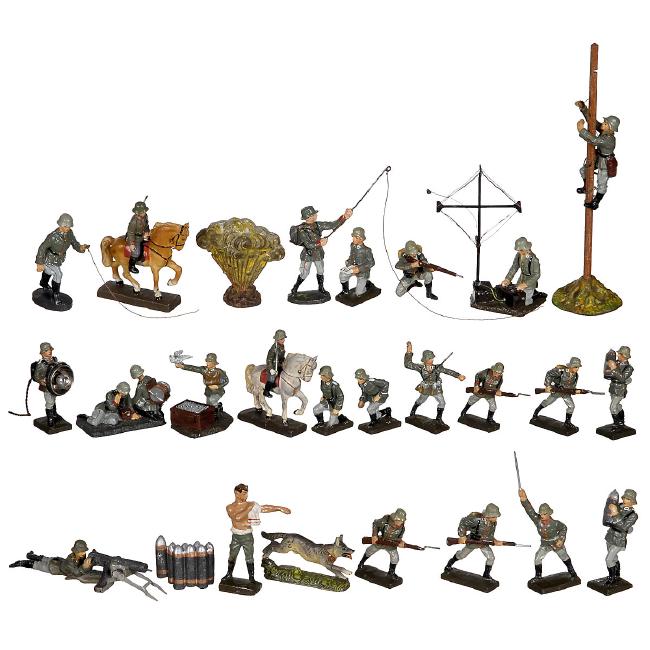 26 Elastolin Figures, C. 1935 - auctions & price archive
