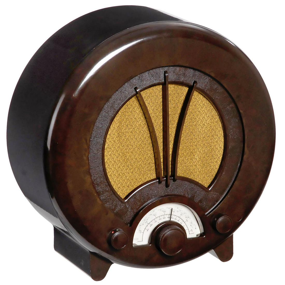 Round Ekco Ad75 Radio Receiver, 1940