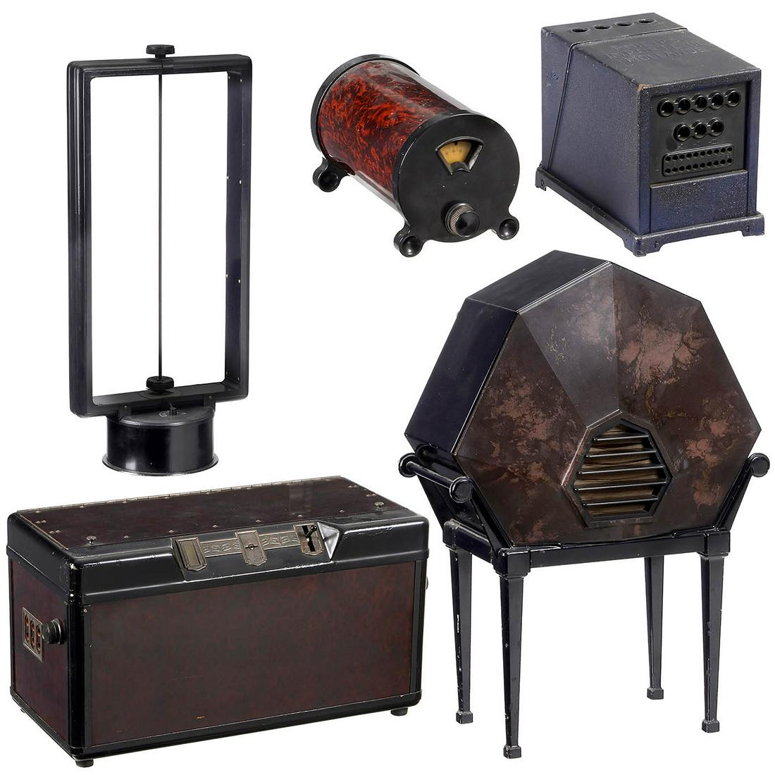 Complete Philips Radio Set, c. 1930 - Mar 25, 2023 | Auction Team ...