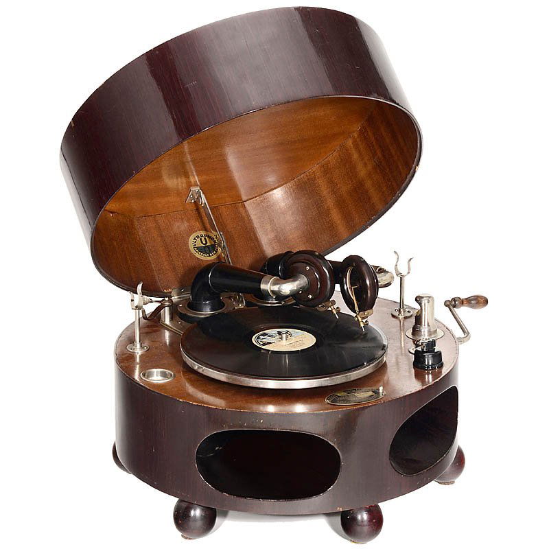 439: "Ultraphon" Gramophone, c. 1925