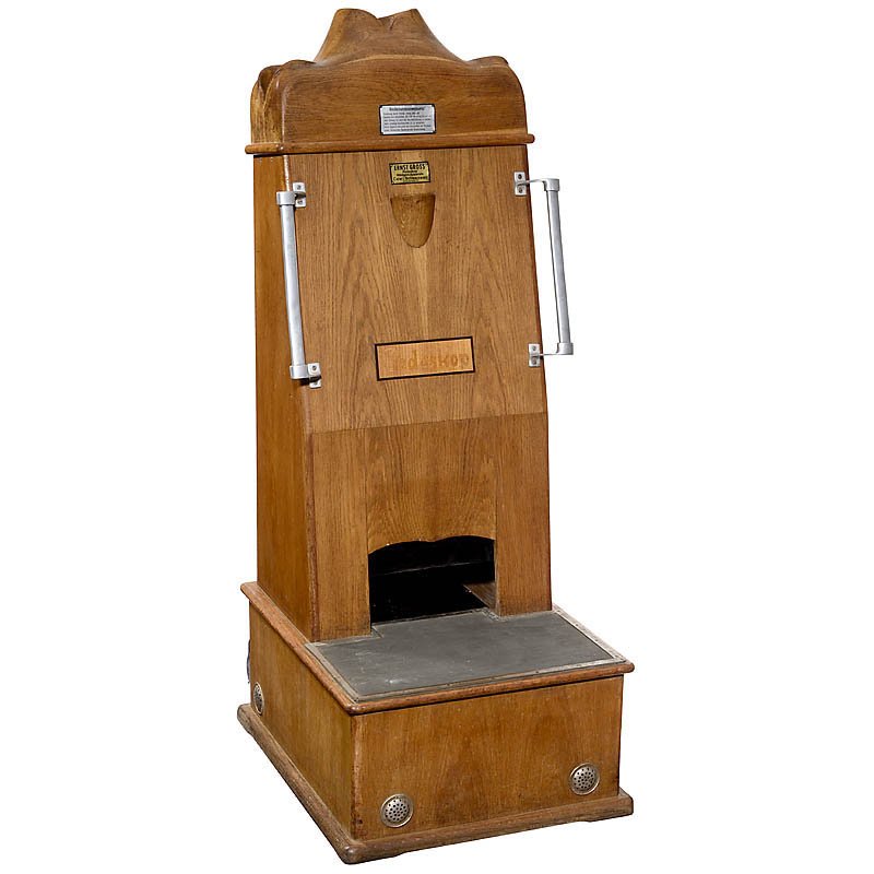 Shoe X-Ray Fluoroscopic Equipment "Pedoskop", c. 1925