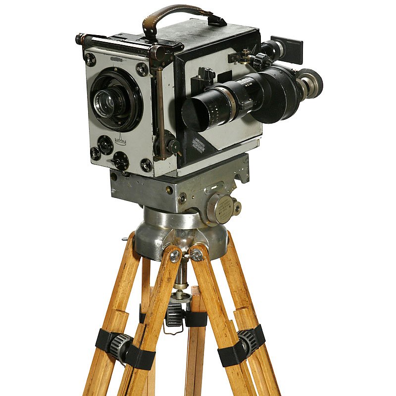 "askania Z" 35mm Movie Camera And Equipment, C. 1940