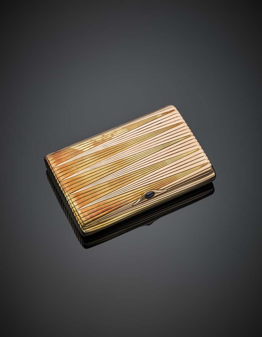 Bi Coloured 14k Gold Cigarette Box With Inside