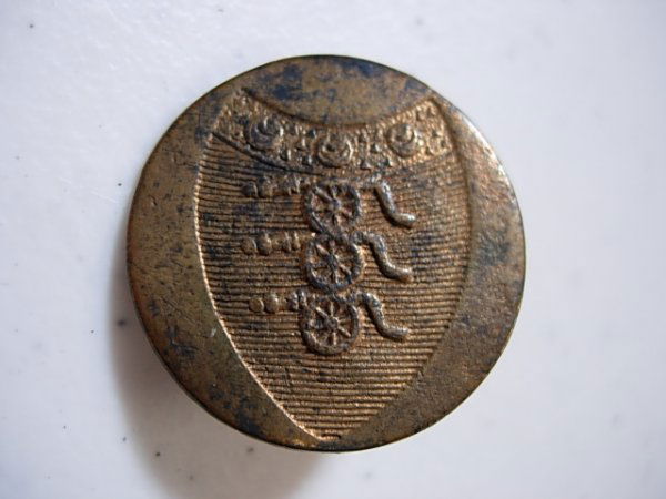 REVOLUTIONARY WAR BRITISH ROYAL ARTILLERY BUTTON