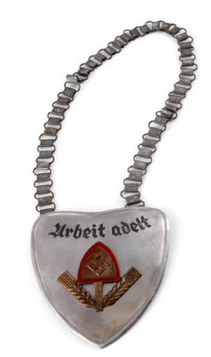 German Wwii Rad Labor Front Flag Bearer Gorget