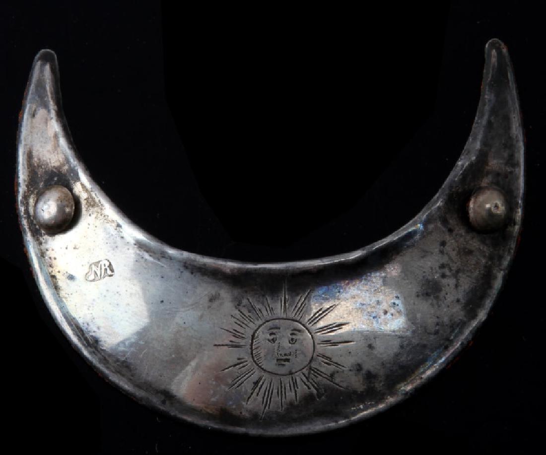 NATIVE AMERICAN ANTIQUE SILVER FUR TRADE GORGET - Dec 15, 2017 ...