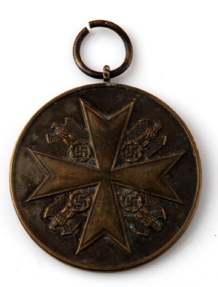 GERMAN WWII ORDER OF THE EAGLE MEDAL IN BRONZE