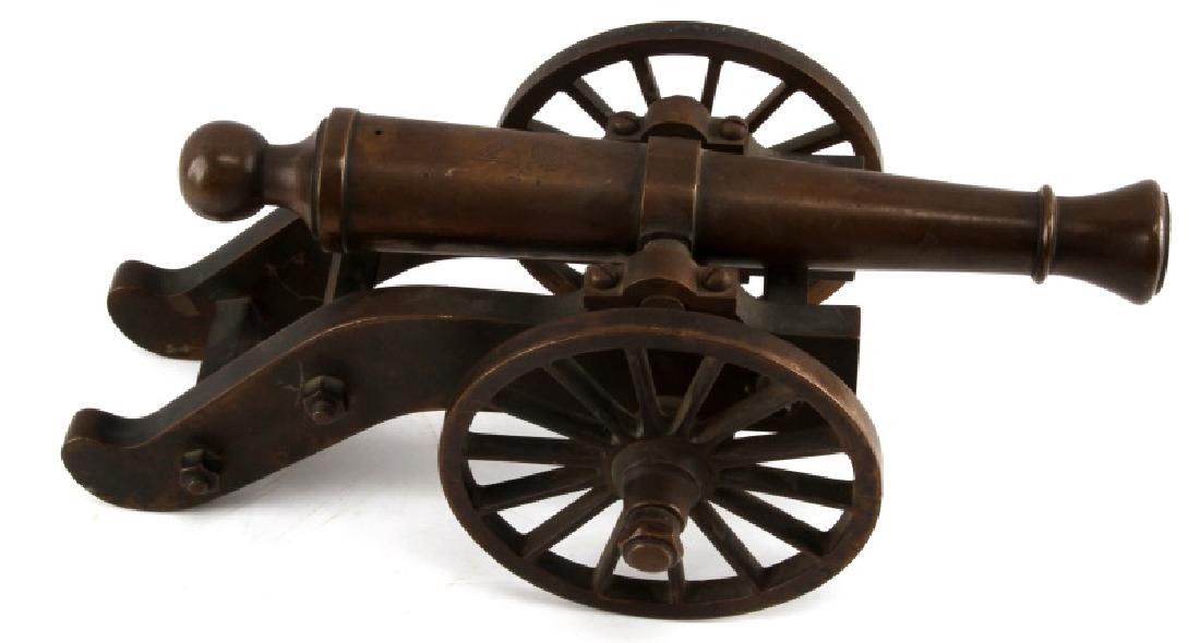 19TH CENTURY ANTIQUE MINIATURE BRASS SIGNAL CANNON