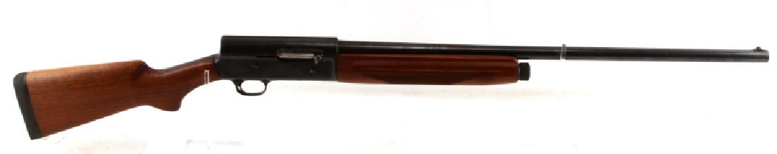 SAVAGE ARMS SEMI AUTOMATIC 12 GAUGE SHOTGUN