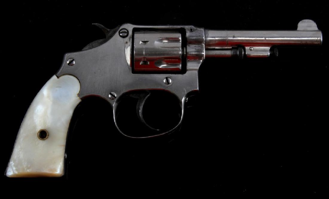 ANTIQUE SMITH AND WESSON .22 LADYSMITH REVOLVER