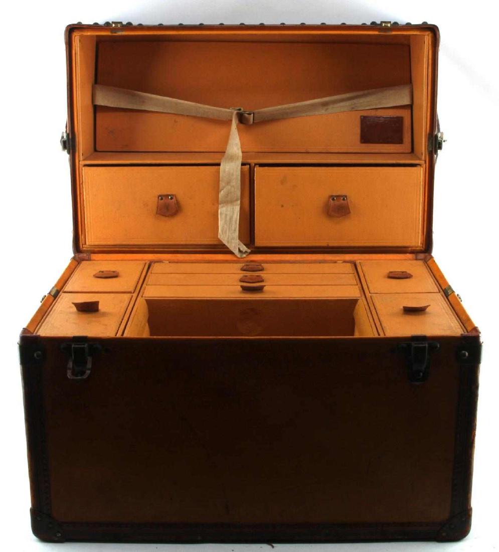 1920 S LOUIS VUITTON 'HEMINGWAY' STYLE BOOK TRUNK