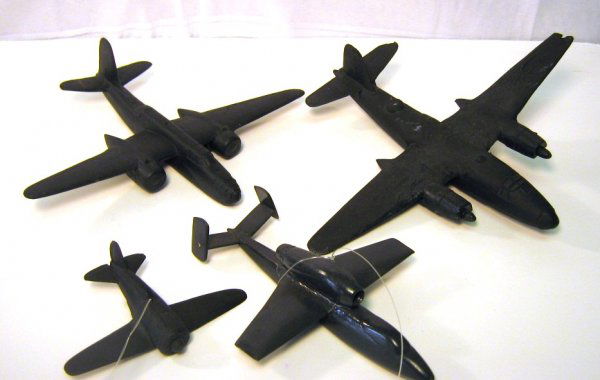 WWII AIRCRAFT RECOGNITION MODEL LOT BOMBER FIGHTER