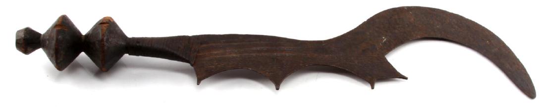 ANTIQUE BANTU NGOMBE NGULU EXECUTION SWORD