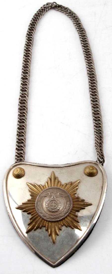 WWII GERMAN THIRD REICH SA SS CHAINED GORGET