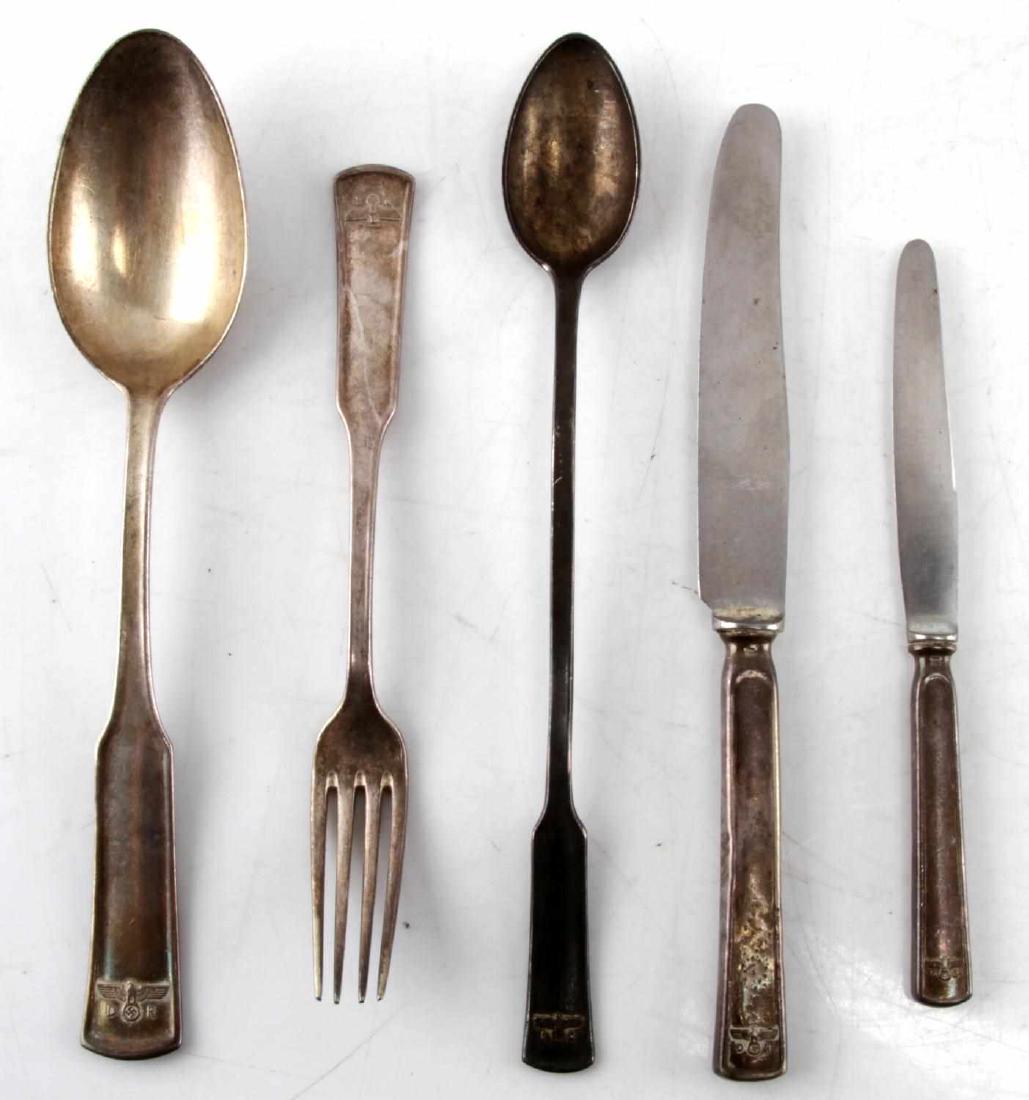 5 PIECES OF GERMAN WWII RAILWAY FLATWARE CUTLERY
