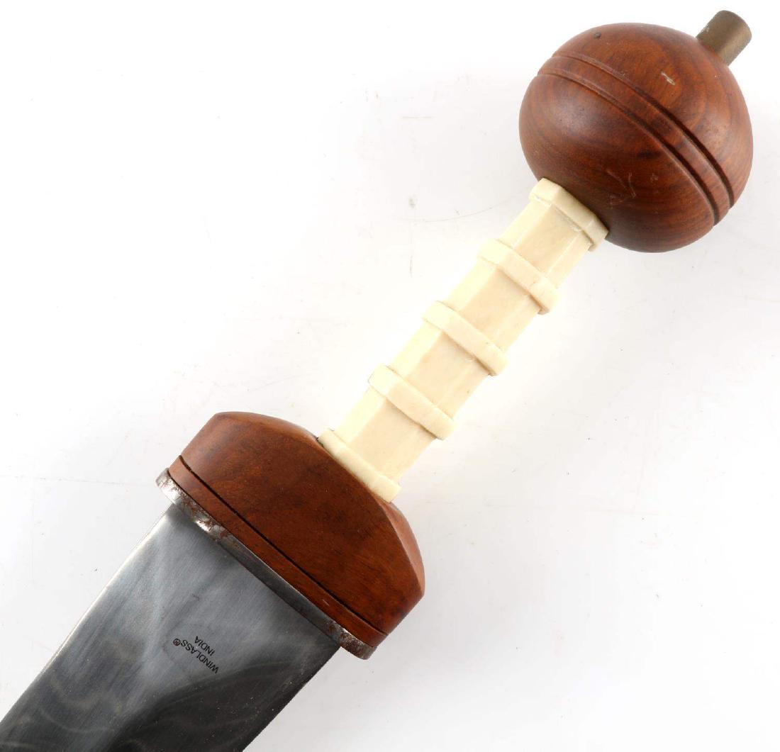 WINDLASS ROMAN GLADIUS MODERN SHORT SWORD